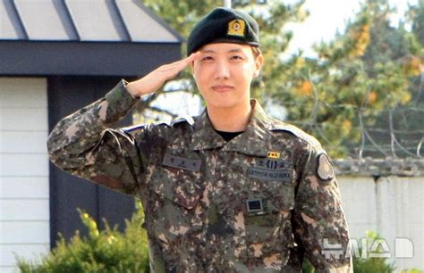오늘 전역 제이홉 응원·성원 감사bts 맏형 진과 진한 포옹종합
