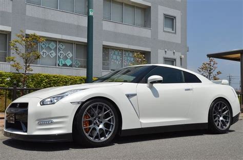 Nissan Gt R R35 White Bbs Ch R Wheel Front