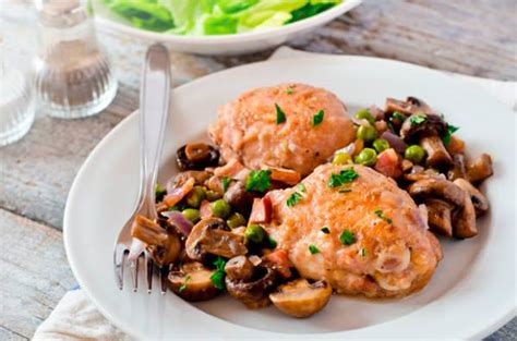 Курица с грибами - AgroFlora.ru