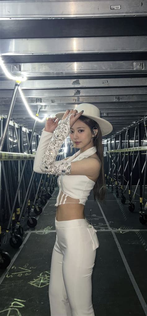 Tzuyu Wallpaper Gadis Cantik Gadis Selebritas