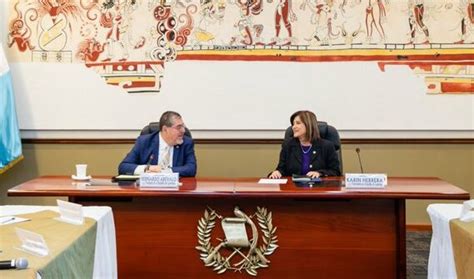 Presidente Bernardo Arévalo Coordina Gabinete De Gobierno