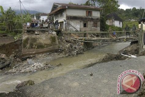 BPBD Agam Ratusan Warga Terdampak Banjir ANTARA News