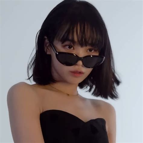 Pin De Nehir Em Le Sserafim Garotas Mulher Bonita Mulher