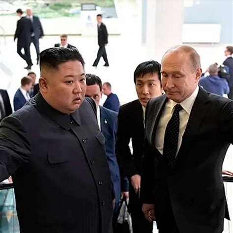 El líder norcoreano Kim Jong un se dirige en tren blindado a una