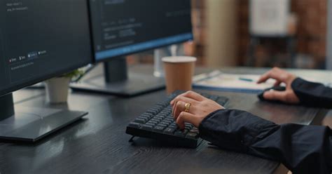 Arquiteturas MVC MVP E MVVM No Desenvolvimento De Software