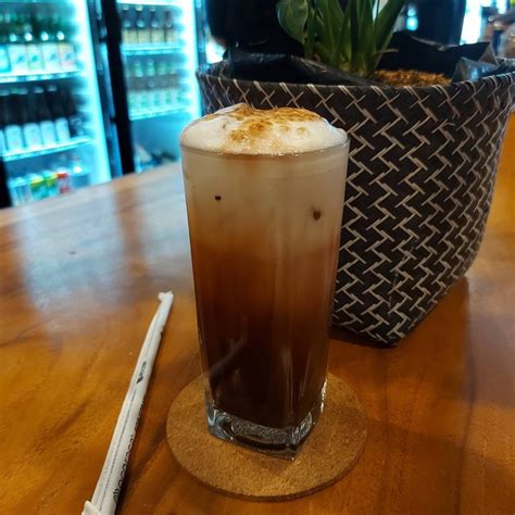 Santai Sejenak Di Malaika Coffee Brew Bali Kedai Kopi Berkonsep Ala