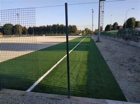 Verde Bellissimo Nasce Il Campo Sintetico Di Assago
