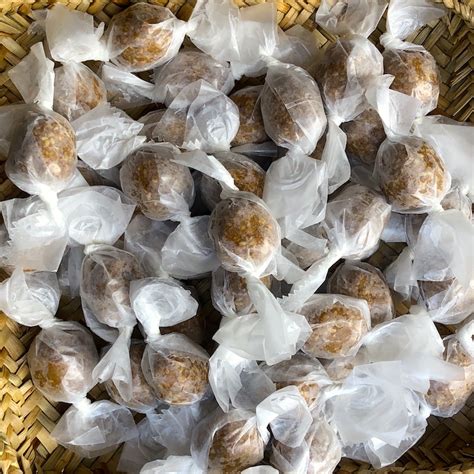 スリランカの食材スパイス カラピンチャ Karapincha