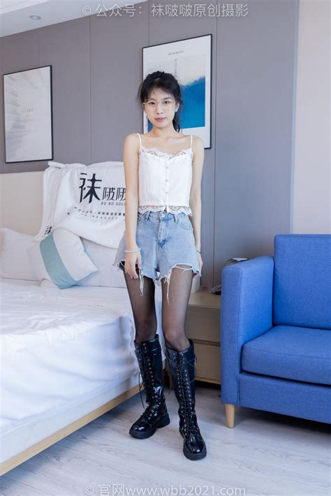 Bobosocks袜啵啵 No383 奶油 长靴、高跟长靴、黑丝（脚尖加固款）、网袜、裸足（花絮版） 微图坊