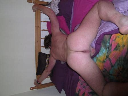 Will Polski Early Naked On The Bed Showing His ArseHole 14 Pics