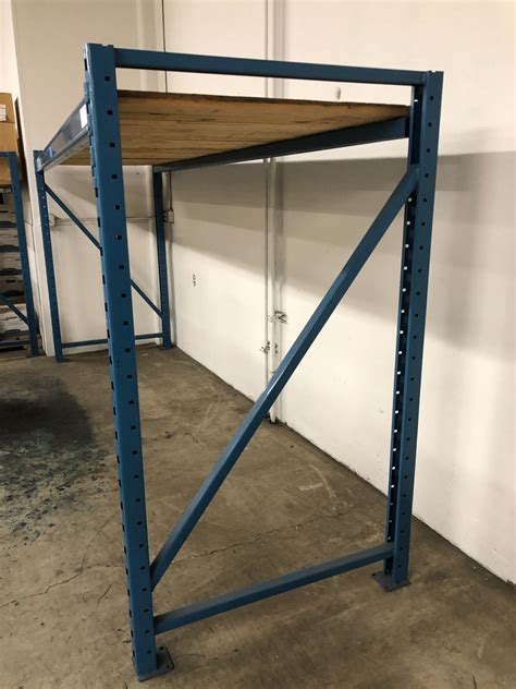 Warehouse Pallet Racking Small Includes 24 Vertical Panels Approx