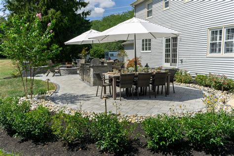 West Windsor Nj Rear Paver Patio And Outdoor Kitchen