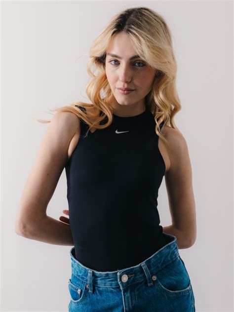 تیشرت نایک زنانه مدل Bodysuit نایک اصل