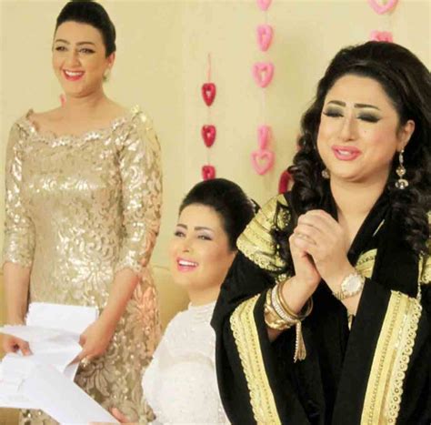 جريدة البلاد ست فنانات بحرينيات في “طريق المعلمات”