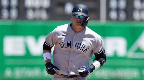 Josh Donaldson Released By Yankees Former Al Mvp Hitting 142 In 2023