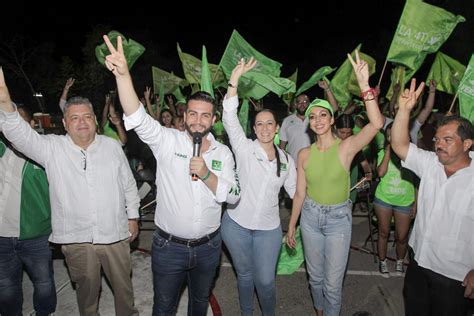 Tenemos Proyectos Reales Para Servir A La Gente Luis Munguía