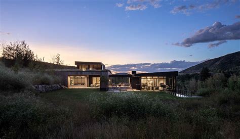 Ccy Architects Embeds Its Meadow House Into The Landscape Of Aspen
