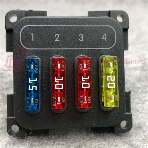 Cbe 12v 4 Fuse Module