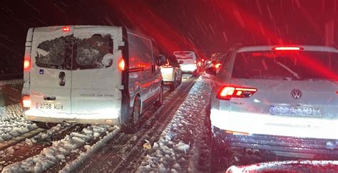 Carreteras Cortadas Por La Nieve En Mallorca