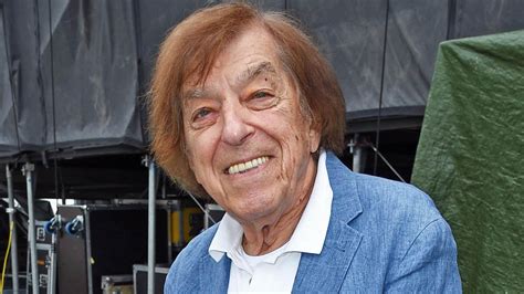 Bata Illic Jetzt Kehrt Er Endlich Zurück