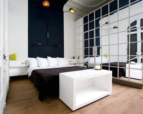 13 свежих идей как с помощью зеркал добавить в интерьер стиля и изящества