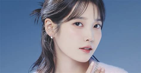 아이유 탄핵 집회서 통 큰 선결제언 손 따뜻해지길