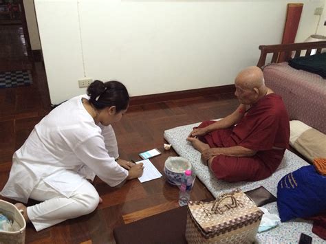 เรื่องโรคระบาด หรือภัยพิบัติ หลวงปู่นรสิงห์ กิตติสาโร
