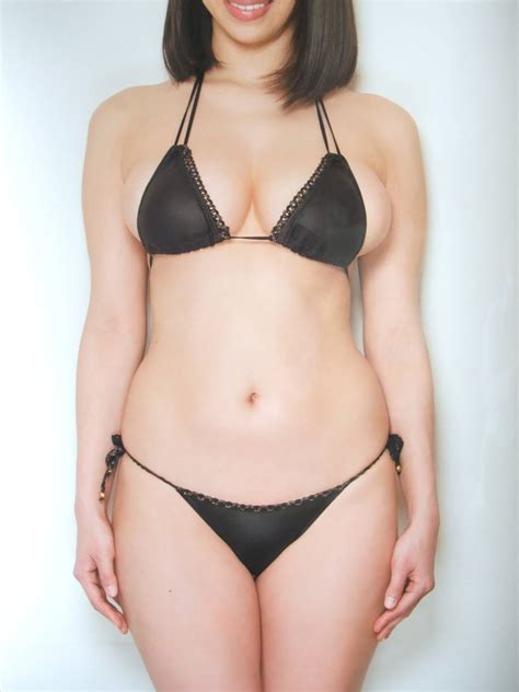 代購代標第一品牌－樂淘letao－鈴木ふみ奈 等身大 ポスター 約180×60㎝ ビキニ 水着 紐パン エロスなボディハミ乳 いいクビレ