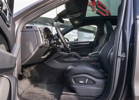 Occasion Porsche Cayenne 9ay E3 E Hybrid Coupé Suv 462 Cv Boite