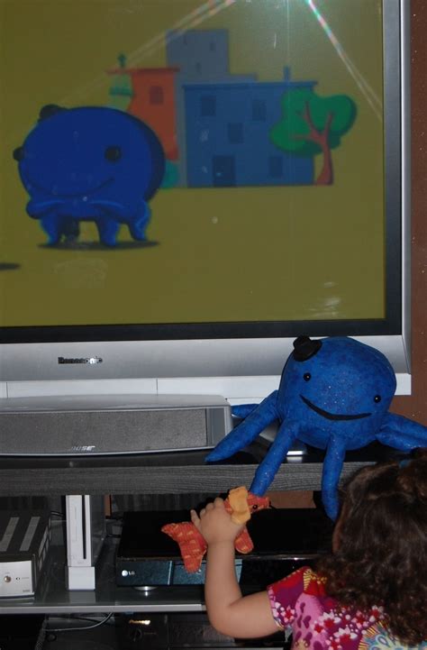Nick Jr Oswald The Octopus Plush