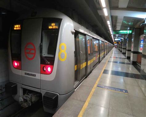 Services On Delhi Metros Yellow Line Disrupted