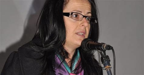 Pedagogia Teuta Toska Në Shqipëri Ka Mungesë Arti Skenari Dhe Gjuhe