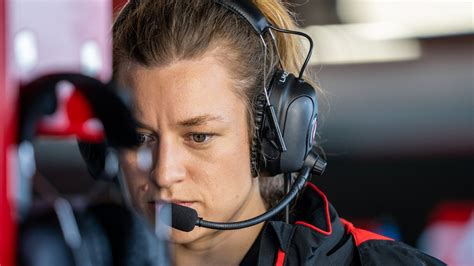 Meet Laura Mueller From Haas Formula 1s First Female Race Engineer