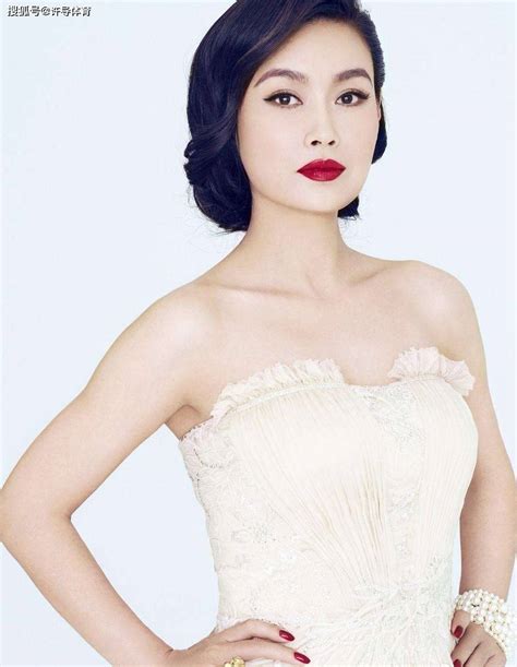 1975年出生的七位女星，她们个个漂亮大气，你最喜欢哪一个？詹小楠
