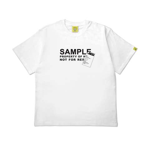 Sample Tee Kicksatelier