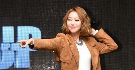 사진 멜로디데이 여은포인트 안무 살짝