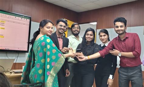 While Scrolling Through My Gallery I Came Across This Picture From My Mamta Joshi