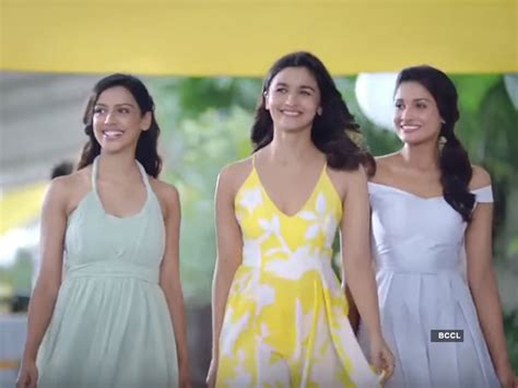 Throwback Beauty Queens Who Shared Screen Space With Superstars