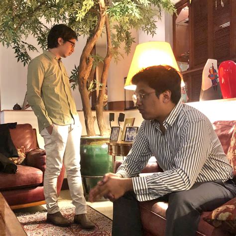 Space Comma Space Pophariini