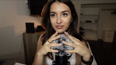 Asmr Fluffy Mic Scratching And Soft Whispers 💤💖 Youtube