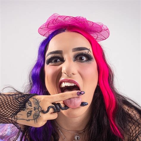 Ariah Lança Novo Single Viciado Em Mentir Deu Click