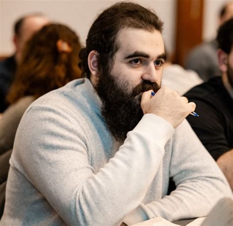 თავისუფალი უნივერსიტეტის ფიზიკის სკოლის კურსდამთავრებული დავით მოდებაძე სწავლას აგრძელებს