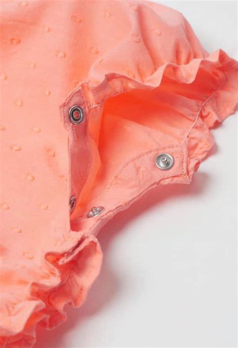 საბავშვო ტანსაცმელი საზაფხულო ბამბის რომპერი 55 ლარი🧡 4 6 6 9 9 12 12 18 თვე 1 5 2 2 3 3