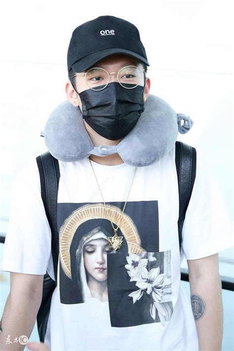 李小璐現在和賈乃亮又說又笑，但是現在的馬蘇怎麼樣呢？ 每日頭條