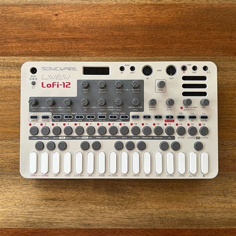 Sonicware Liven Lo Fi 12 Bit Sampler And Sequencer Reverb