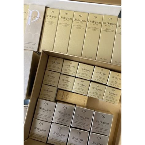 肌膚之鑰 Cle De Peau Beaute 全新專櫃滿額禮 現貨 蝦皮購物