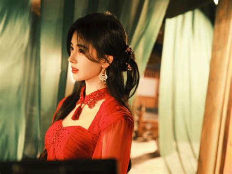 Ju Jingyi Pics On Twitter Ju Jingyi 鞠婧祎 For 灯火流光
