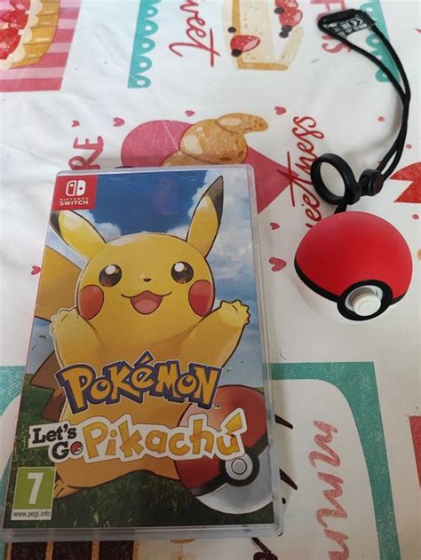 Pokémon Lets Go Pikachu switch avec manette Pokeball Kaufen auf Ricardo