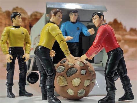 Figures Inaction Beryllium Quest