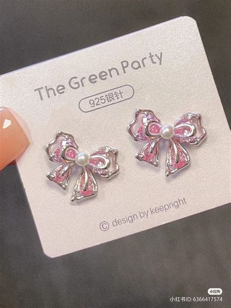 Pin By 🩷⃢ 𓂃 ༘♡ 𝔏𝑢𝑐𝑦 ⋆ 𔘓 🍒 On 💋 ⊹ ִ ۟៹ ⸼ 🩵⃝ ⋆୨୧ In 2024 Emo Jewelry